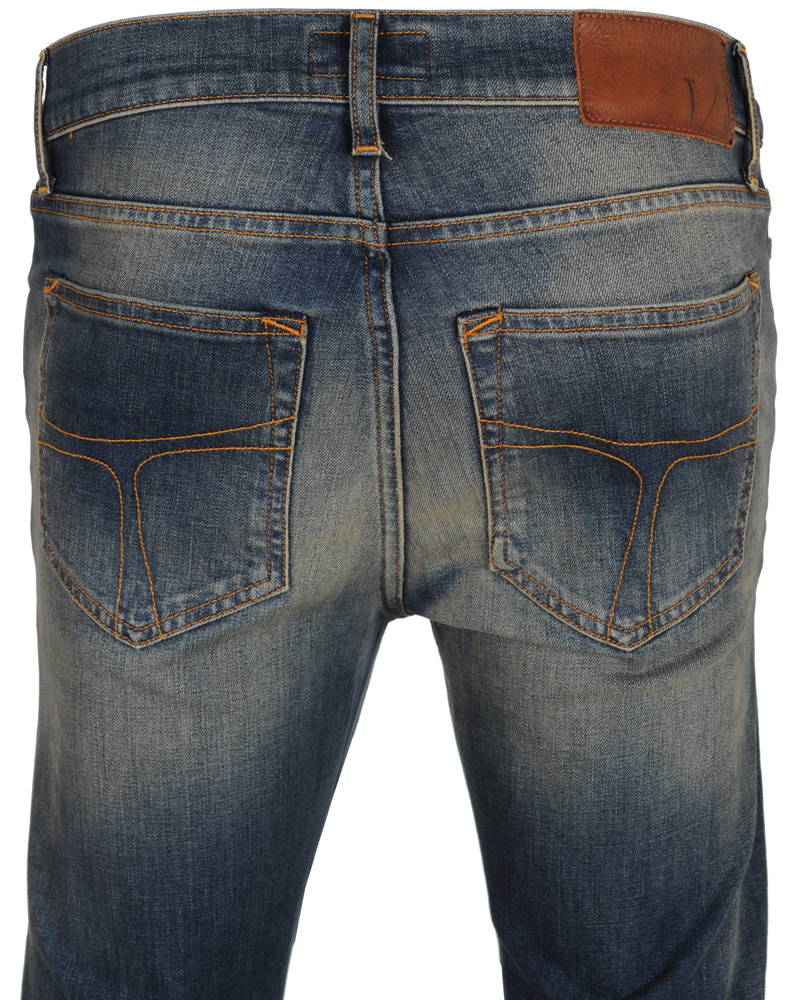 Tiger of Sweden Jeans Sharp Dust Blue hos CareOfCarl.com